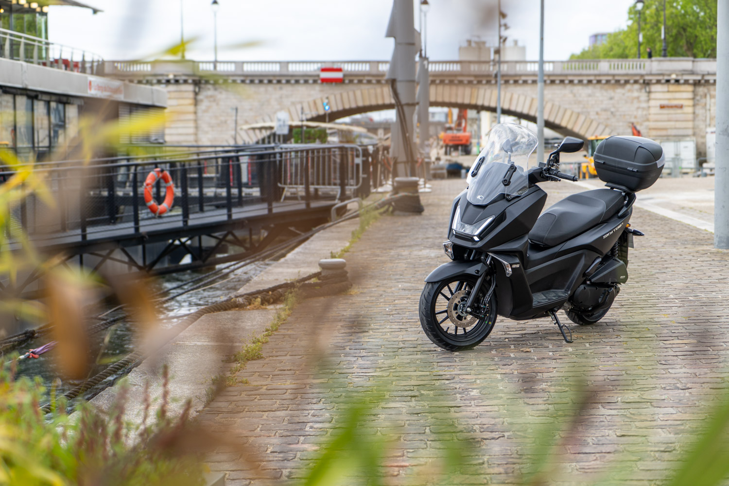 Essai Kymco SkyTown 125, le scooter compact qui assure - Asphalt Cafe