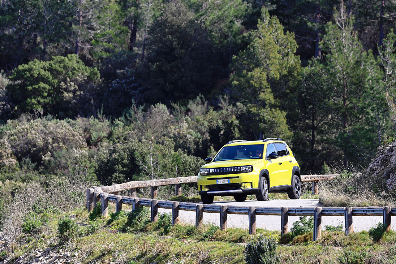 Essai Fiat Grande Panda : un futur best-seller électrique ? - Asphalt Cafe
